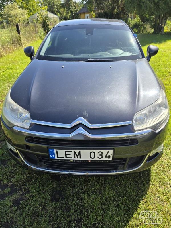 Pelēks Citroen C5 2013 Tauragė, ar dzinēja tilpumu 1.60 L un nobraukumu 371 tūkst. km par 2000 €, foto 6 vietnē AUTOMOTO.COM.LV