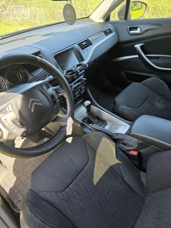 Pelēks Citroen C5 2013 Tauragė, ar dzinēja tilpumu 1.60 L un nobraukumu 371 tūkst. km par 2000 €, foto 8 vietnē AUTOMOTO.COM.LV