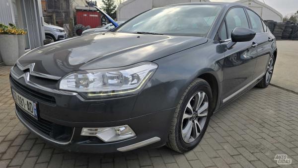 Pelēks Citroen C5 2017 Kauņa, ar dzinēja tilpumu 2.00 L un nobraukumu 332 tūkst. km par 6200 €, foto  vietnē AUTOMOTO.COM.LV