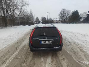 Pelēks Citroen C5 2002 Jonava, ar dzinēja tilpumu 2.00 L un nobraukumu 330 tūkst. km par 950 €, foto 5 vietnē AUTOMOTO.COM.LV