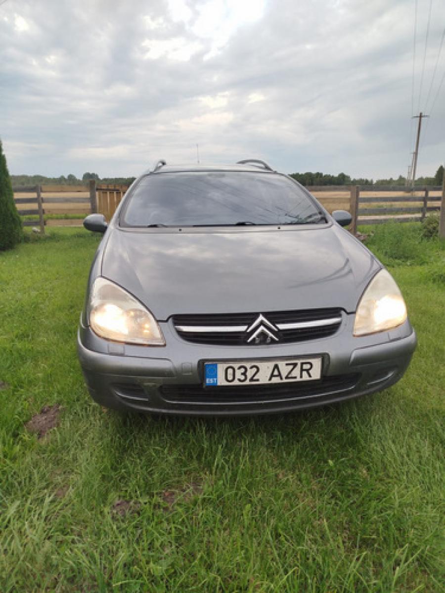 Pelēks Citroen C5 2003 Hāpsalu, ar dzinēja tilpumu 2.00 L un nobraukumu 303 tūkst. km par 1300 €, foto 6 vietnē AUTOMOTO.COM.LV