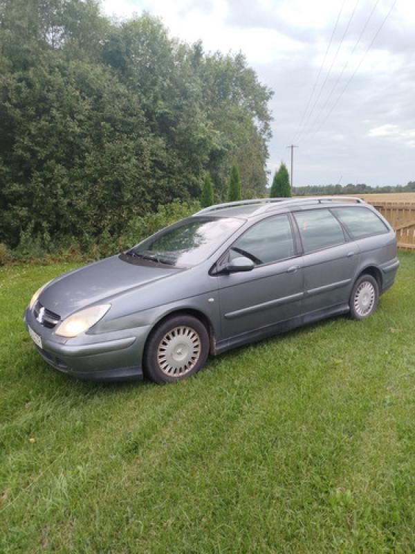 Серый Ситроен С5 2003 в Хаапсалу, объемом двигателя 2.00 л и пробегом 303 тыс. км за 1300 €, фото 9 на AUTOMOTO.COM.LV