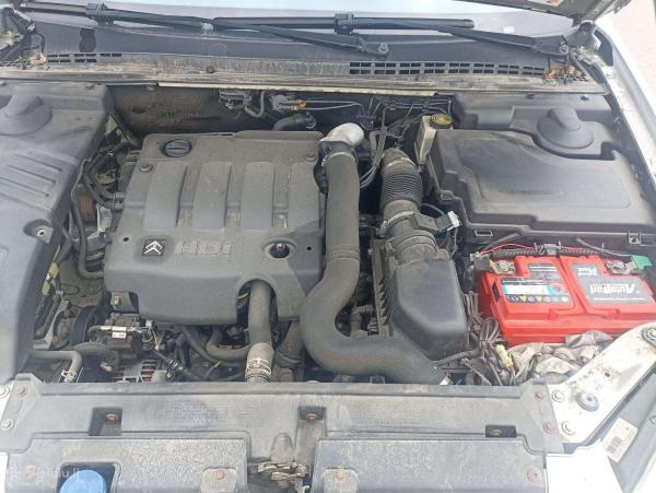 Grey Citroen C5 2004 in Panevezys, with an engine capacity of 2.00 L and mileage of 370 thousand km for 600 €, photo 9 on AUTOMOTO.COM.LV