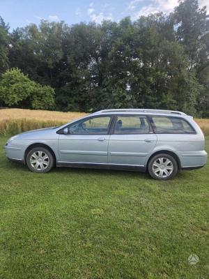 Pelēks Citroen C5 2005 Panevēža, ar dzinēja tilpumu 2.00 L un nobraukumu 437 tūkst. km par 750 €, foto 5 vietnē AUTOMOTO.COM.LV
