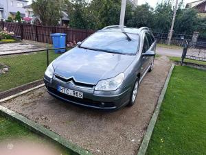 Grey Citroen C5 2005 in Siauliai, with an engine capacity of 2.18 L and mileage of 234 thousand km for 1000 €, photo  on AUTOMOTO.COM.LV