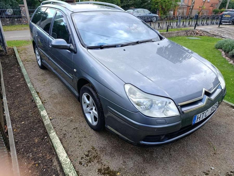 Pelēks Citroen C5 2005 Šauļi, ar dzinēja tilpumu 2.18 L un nobraukumu 234 tūkst. km par 1000 €, foto 3 vietnē AUTOMOTO.COM.LV
