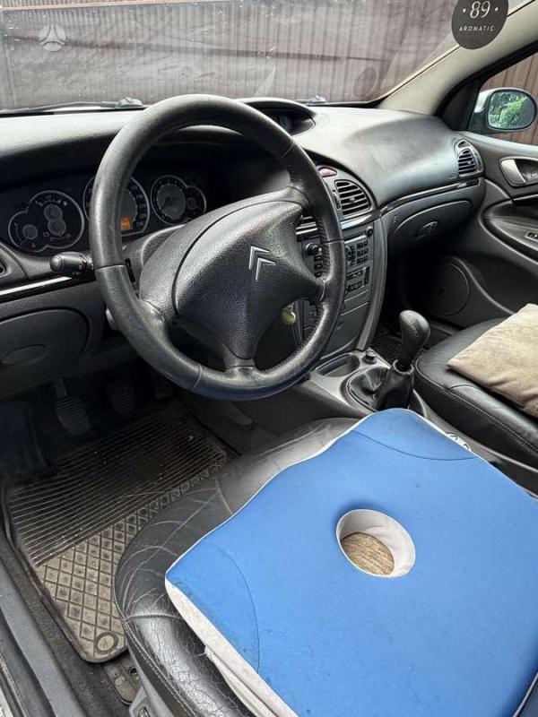 Grey Citroen C5 2006 in Vilnius, with an engine capacity of 1.60 L and mileage of 273 thousand km for 1500 €, photo 6 on AUTOMOTO.COM.LV