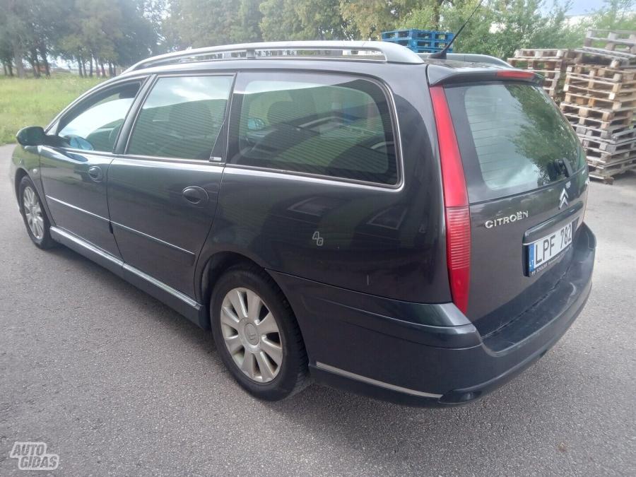 Pelēks Citroen C5 2007 Šauļi, ar dzinēja tilpumu 2.20 L un nobraukumu 367 tūkst. km par 870 €, foto 6 vietnē AUTOMOTO.COM.LV