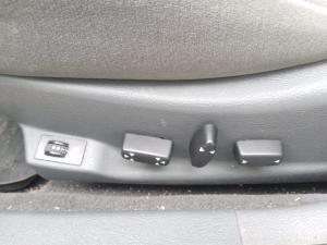 Grey Citroen C5 2007 in Siauliai, with an engine capacity of 2.20 L and mileage of 367 thousand km for 1180 €, photo 18 on AUTOMOTO.COM.LV