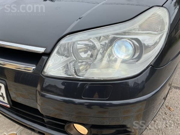 Grey Citroen C5 2007 in Daugavpils, with an engine capacity of 2.20 L and mileage of 0 thousand km for 2450 €, photo 10 on AUTOMOTO.COM.LV