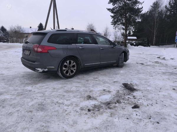 Grey Citroen C5 2008 in Klaipeda, with an engine capacity of 2.00 L and mileage of 320 thousand km for 2500 €, photo 2 on AUTOMOTO.COM.LV