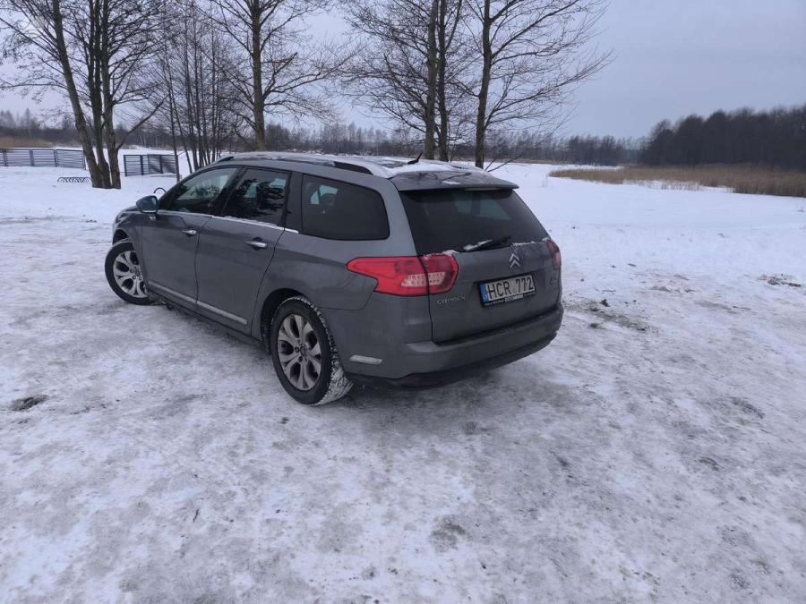 Grey Citroen C5 2008 in Klaipeda, with an engine capacity of 2.00 L and mileage of 320 thousand km for 2500 €, photo 4 on AUTOMOTO.COM.LV