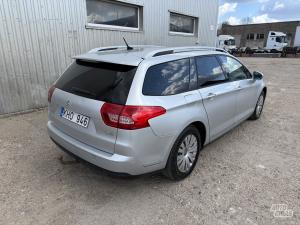 Pelēks Citroen C5 2008 Tauragė, ar dzinēja tilpumu 1.60 L un nobraukumu 327 tūkst. km par 1700 €, foto 4 vietnē AUTOMOTO.COM.LV