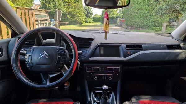 Grey Citroen C5 2008 in Kaunas, with an engine capacity of 2.00 L and mileage of 330 thousand km for 2300 €, photo 5 on AUTOMOTO.COM.LV