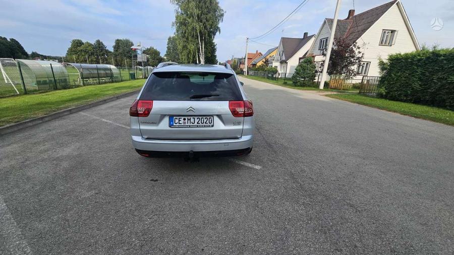 Grey Citroen C5 2008 in Kazlu Ruda, with an engine capacity of 2.00 L and mileage of 247 thousand km for 2900 €, photo 4 on AUTOMOTO.COM.LV