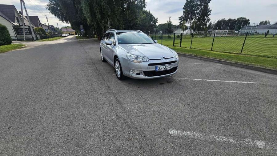 Grey Citroen C5 2008 in Kazlu Ruda, with an engine capacity of 2.00 L and mileage of 247 thousand km for 2900 €, photo 5 on AUTOMOTO.COM.LV