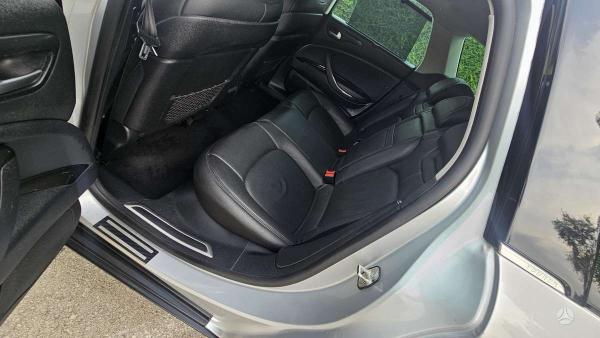 Grey Citroen C5 2008 in Kazlu Ruda, with an engine capacity of 2.00 L and mileage of 247 thousand km for 2900 €, photo 10 on AUTOMOTO.COM.LV