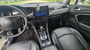 Grey Citroen C5 2008 in Kazlu Ruda, with an engine capacity of 2.00 L and mileage of 247 thousand km for 2900 €, photo 12 on AUTOMOTO.COM.LV