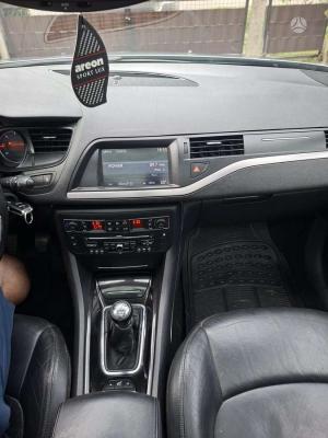Pelēks Citroen C5 2008 Šauļi, ar dzinēja tilpumu 2.00 L un nobraukumu 333 tūkst. km par 1600 €, foto 13 vietnē AUTOMOTO.COM.LV