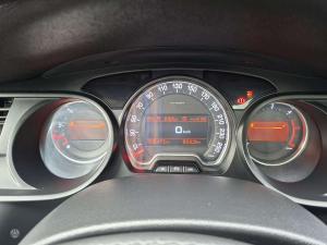 Pelēks Citroen C5 2008 Šauļi, ar dzinēja tilpumu 2.00 L un nobraukumu 333 tūkst. km par 1600 €, foto 14 vietnē AUTOMOTO.COM.LV