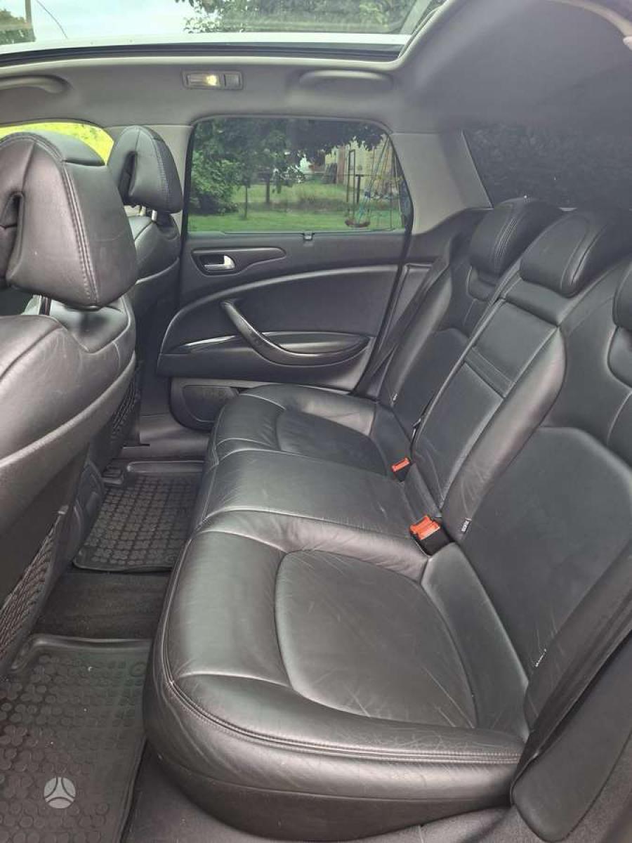 Pelēks Citroen C5 2008 Šauļi, ar dzinēja tilpumu 2.00 L un nobraukumu 333 tūkst. km par 1600 €, foto 16 vietnē AUTOMOTO.COM.LV