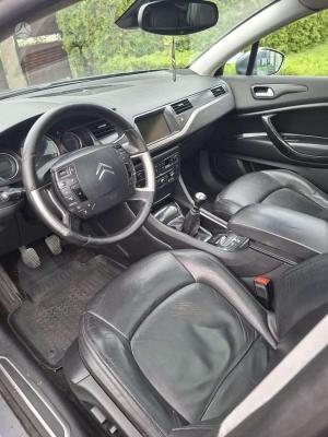 Pelēks Citroen C5 2008 Šauļi, ar dzinēja tilpumu 2.00 L un nobraukumu 333 tūkst. km par 1600 €, foto 17 vietnē AUTOMOTO.COM.LV