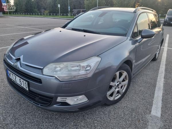 Pelēks Citroen C5 2008 Utena, ar dzinēja tilpumu 1.60 L un nobraukumu 334 tūkst. km par 720 €, foto 3 vietnē AUTOMOTO.COM.LV