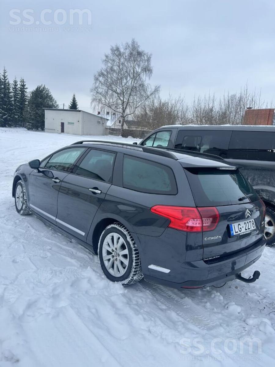 Grey Citroen C5 2009 in Rezekne, with an engine capacity of 1.60 L and mileage of 0 thousand km for 2000 €, photo 3 on AUTOMOTO.COM.LV
