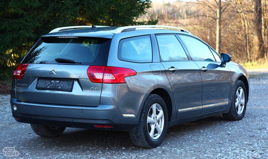 Grey Citroen C5 2009 in Petrikaiciai, with an engine capacity of 2.00 L and mileage of 230 thousand km for 3399 €, photo 13 on AUTOMOTO.COM.LV