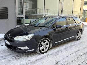 Pelēks Citroen C5 2009 Viļņa, ar dzinēja tilpumu 2.00 L un nobraukumu 356 tūkst. km par 2750 €, foto  vietnē AUTOMOTO.COM.LV
