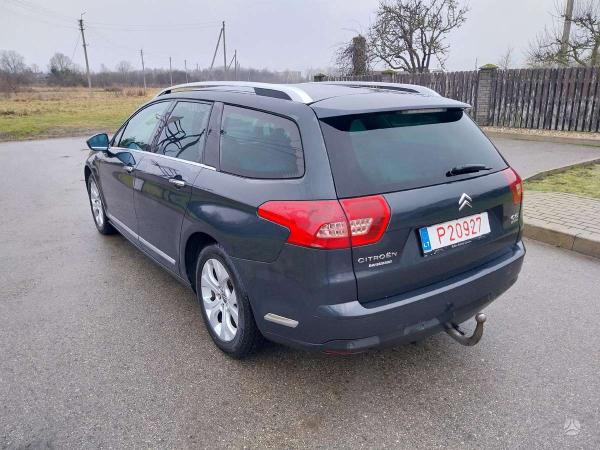 Grey Citroen C5 2009 in Marijampole, with an engine capacity of 2.00 L and mileage of 267 thousand km for 2700 €, photo 4 on AUTOMOTO.COM.LV