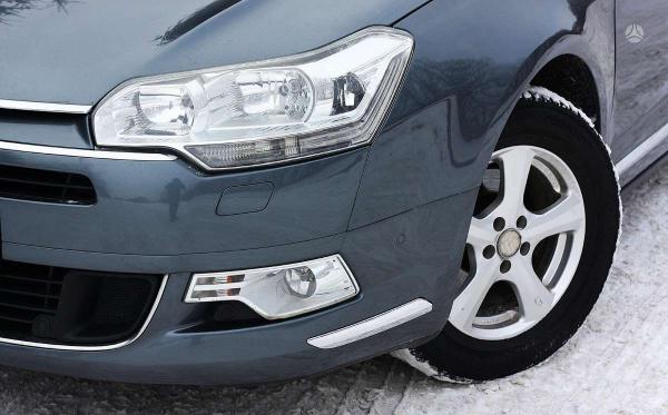 Grey Citroen C5 2009 in Kretinga, with an engine capacity of 2.00 L and mileage of 230 thousand km for 3299 €, photo 3 on AUTOMOTO.COM.LV