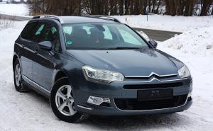 Grey Citroen C5 2009 in Petrikaiciai, with an engine capacity of 2.00 L and mileage of 230 thousand km for 3299 €, photo 5 on AUTOMOTO.COM.LV