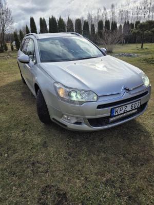 Grey Citroen C5 2009 in Pagegiai, with an engine capacity of 2.20 L and mileage of 332 thousand km for 2350 €, photo 4 on AUTOMOTO.COM.LV