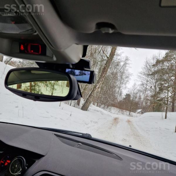 Pelēks Citroen C5 2009 Ogre, ar dzinēja tilpumu 2.70 L un nobraukumu 240 tūkst. km par 2700 €, foto 9 vietnē AUTOMOTO.COM.LV