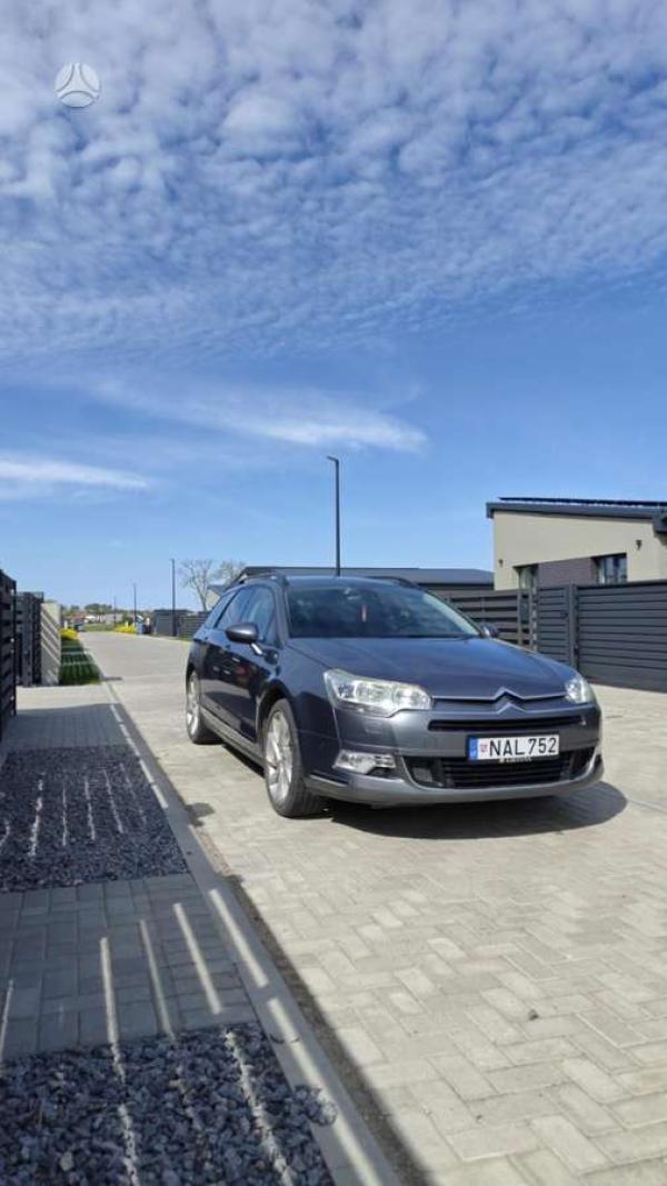 Grey Citroen C5 2009 in Klaipeda, with an engine capacity of 2.00 L and mileage of 322 thousand km for 1000 €, photo 7 on AUTOMOTO.COM.LV