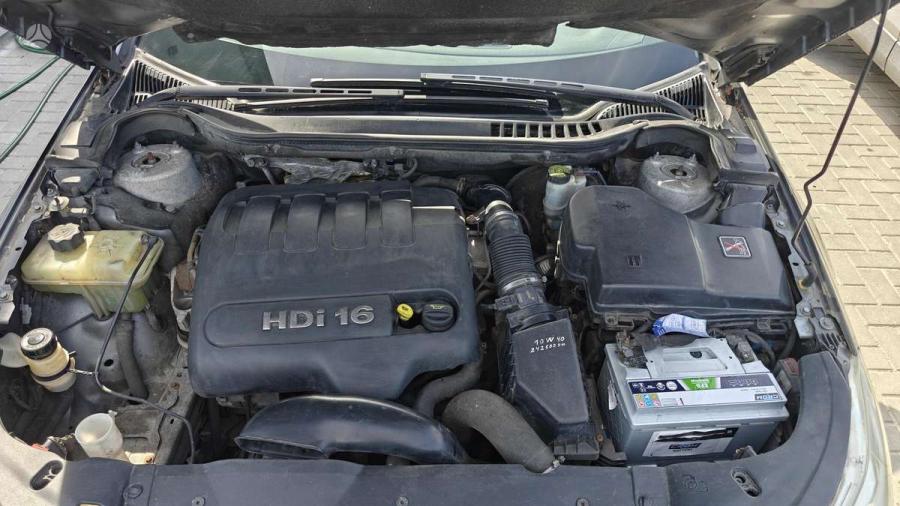 Pelēks Citroen C5 2009 Klaipėda, ar dzinēja tilpumu 2.00 L un nobraukumu 322 tūkst. km par 1000 €, foto 19 vietnē AUTOMOTO.COM.LV