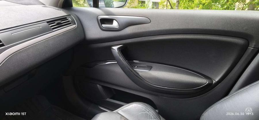 Grey Citroen C5 2009 in Vilnius, with an engine capacity of 2.00 L and mileage of 330 thousand km for 1650 €, photo 23 on AUTOMOTO.COM.LV