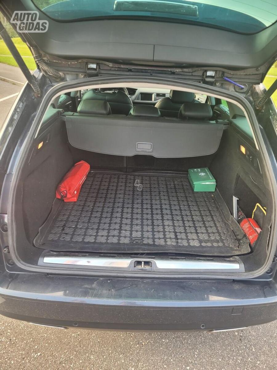 Pelēks Citroen C5 2009 Panevēža, ar dzinēja tilpumu 3.00 L un nobraukumu 329 tūkst. km par 3450 €, foto 7 vietnē AUTOMOTO.COM.LV