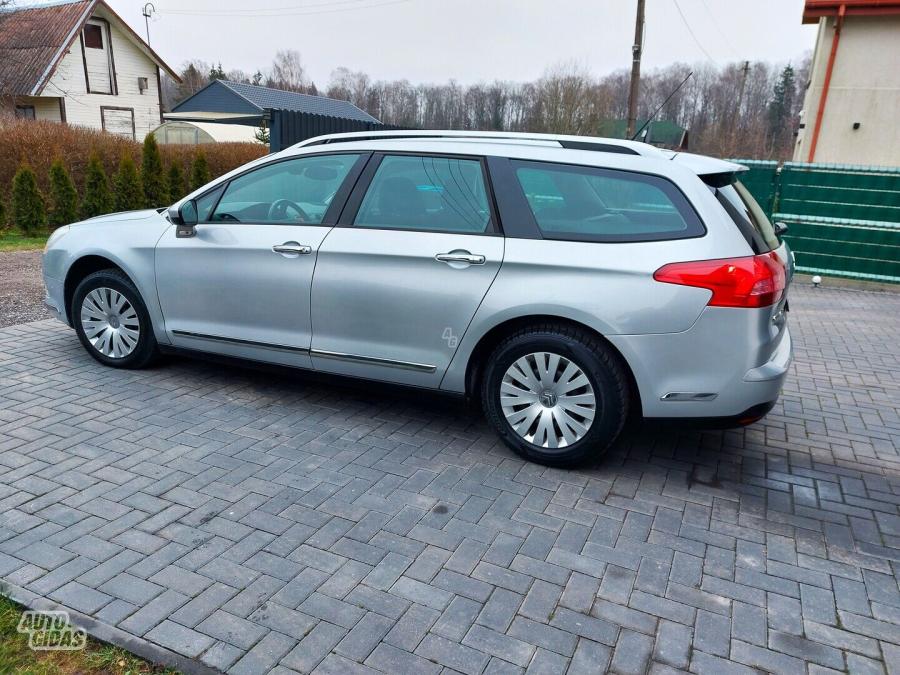 Pelēks Citroen C5 2010 Kauņa, ar dzinēja tilpumu 2.00 L un nobraukumu 274 tūkst. km par 2300 €, foto 9 vietnē AUTOMOTO.COM.LV