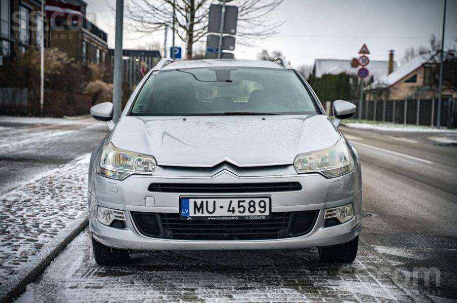 Grey Citroen C5 2010 in Riga, with an engine capacity of 2.00 L and mileage of 0 thousand km for 1990 €, photo 2 on AUTOMOTO.COM.LV