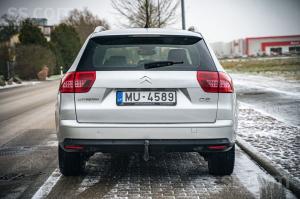 Grey Citroen C5 2010 in Riga, with an engine capacity of 2.00 L and mileage of 0 thousand km for 1990 €, photo 5 on AUTOMOTO.COM.LV