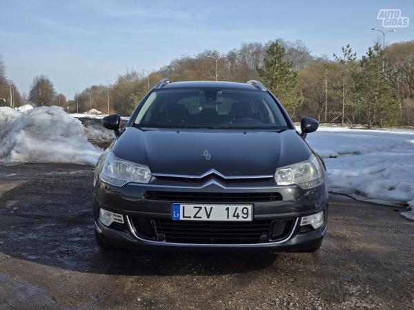 Pelēks Citroen C5 2010 Tauragė, ar dzinēja tilpumu 2.00 L un nobraukumu 257 tūkst. km par 2750 €, foto 7 vietnē AUTOMOTO.COM.LV