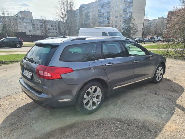 Pelēks Citroen C5 2010 Viļņa, ar dzinēja tilpumu 2.00 L un nobraukumu 314 tūkst. km par 2200 €, foto 5 vietnē AUTOMOTO.COM.LV