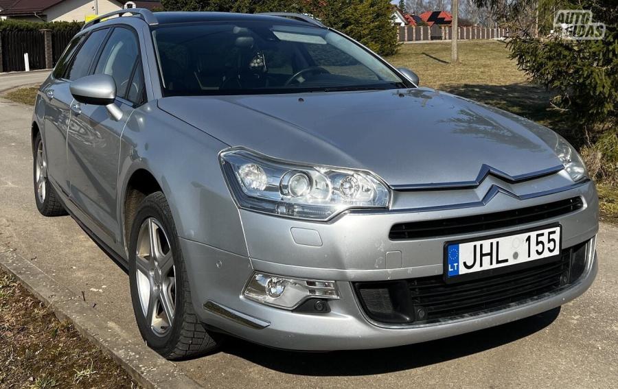 Grey Citroen C5 2010 in Vilnius, with an engine capacity of 3.00 L and mileage of 227 thousand km for 3100 €, photo 3 on AUTOMOTO.COM.LV