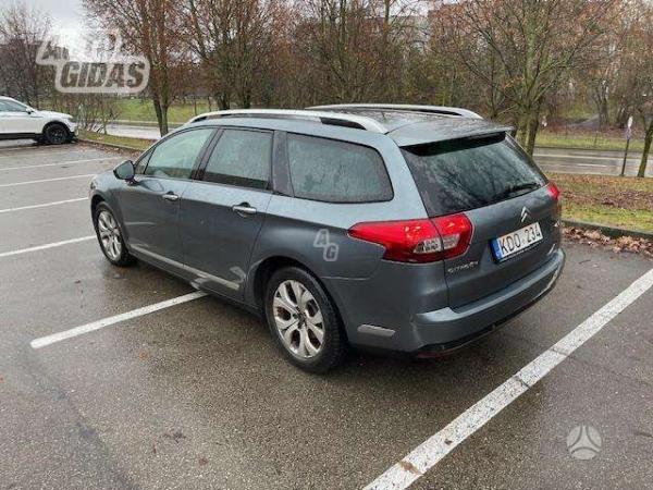 Grey Citroen C5 2010 in Kaunas, with an engine capacity of 2.00 L and mileage of 267 thousand km for 2850 €, photo 3 on AUTOMOTO.COM.LV