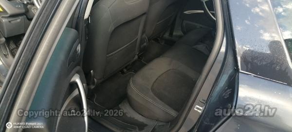 Pelēks Citroen C5 2010 Tallina, ar dzinēja tilpumu 2.00 L un nobraukumu 280 tūkst. km par 1700 €, foto 8 vietnē AUTOMOTO.COM.LV