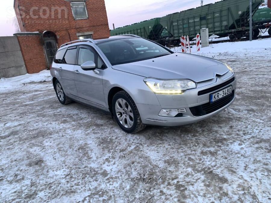 Серый Ситроен С5 2010 в Лиепая, объемом двигателя 1.60 л и пробегом 270 тыс. км за 2800 €, фото 3 на AUTOMOTO.COM.LV