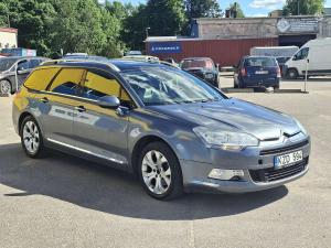 Pelēks Citroen C5 2010 Plungė, ar dzinēja tilpumu 2.00 L un nobraukumu 387 tūkst. km par 1500 €, foto 8 vietnē AUTOMOTO.COM.LV