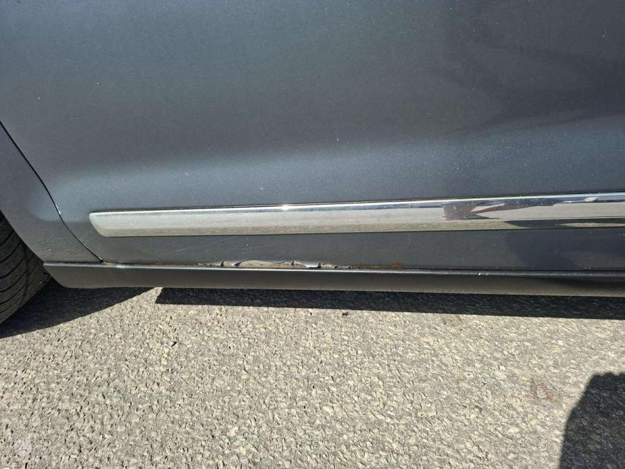 Pelēks Citroen C5 2010 Plungė, ar dzinēja tilpumu 2.00 L un nobraukumu 387 tūkst. km par 1500 €, foto 11 vietnē AUTOMOTO.COM.LV